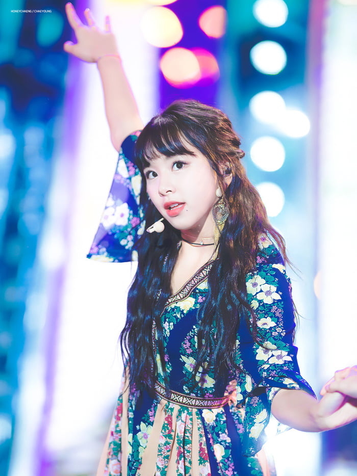 Chaeyoung -TWICE - 9GAG