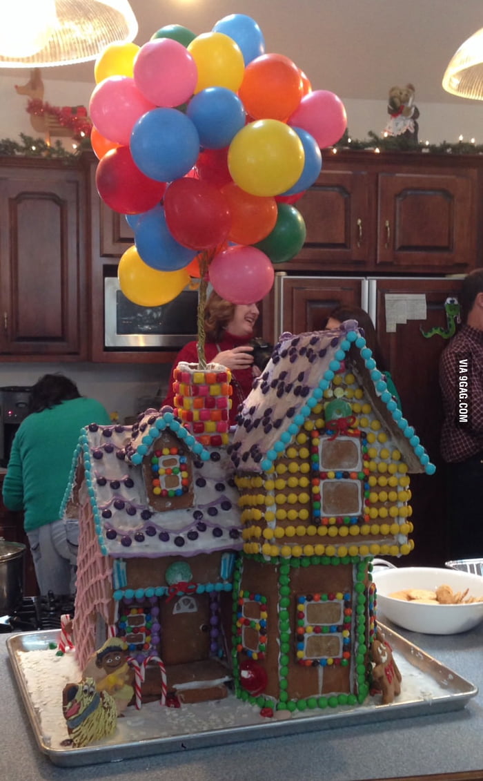 "Up" themed gingerbread house. - 9GAG