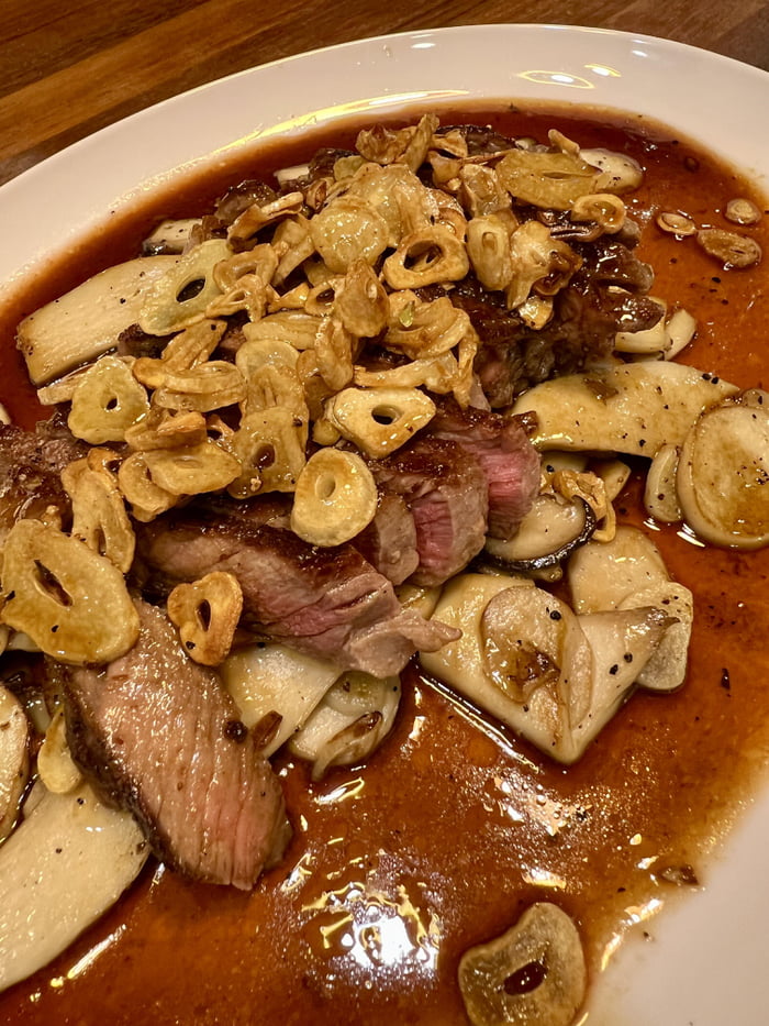 Japanese style steak over mushrooms - 9GAG