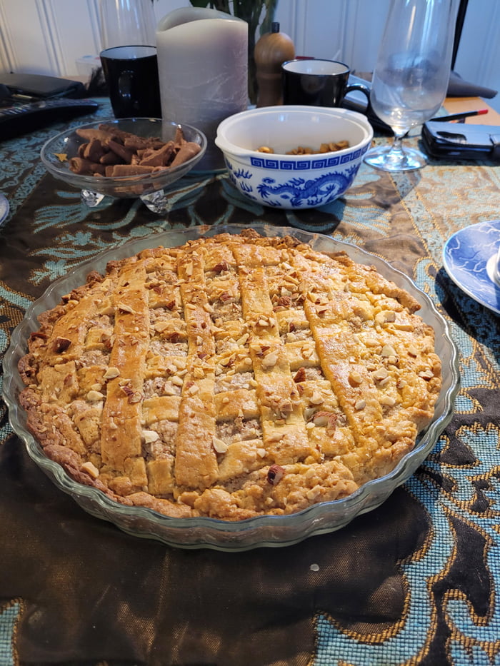 First attempt af almond pie - 9GAG