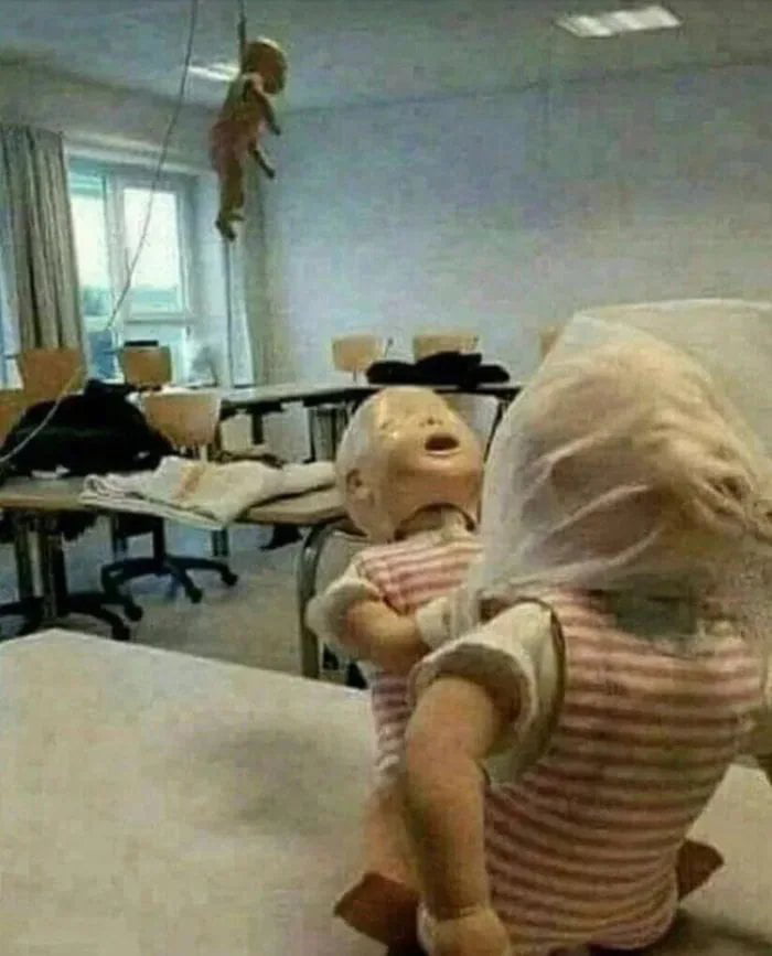 Please share your most cursed images! - 9GAG