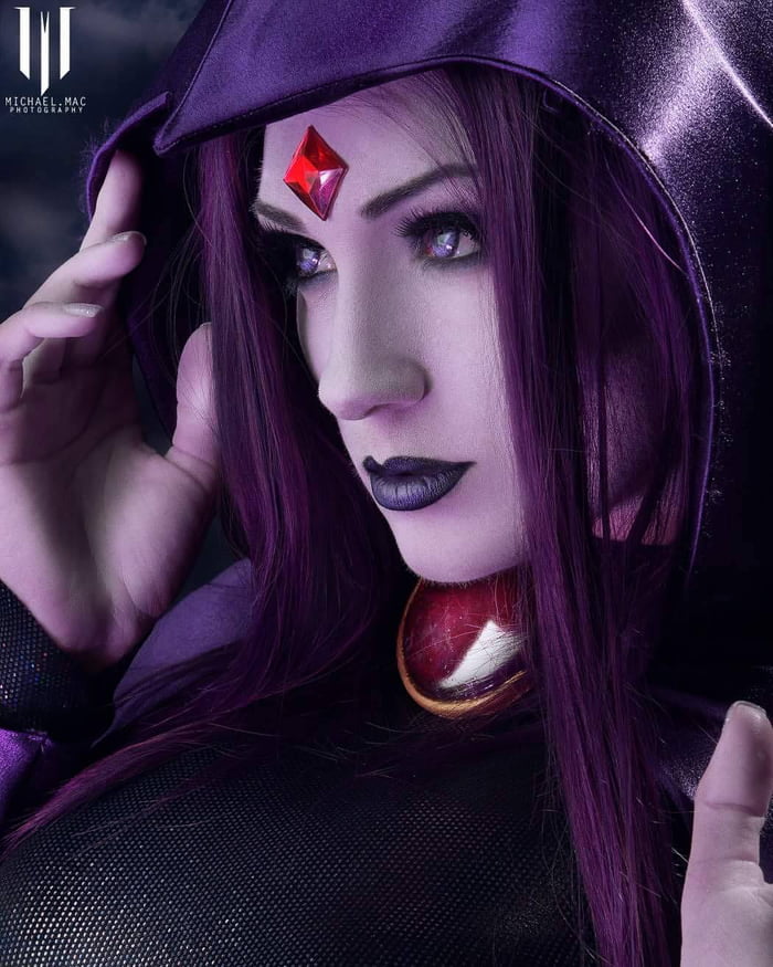 Jennifer Van Damsel as Raven (Teen Titans) - 9GAG