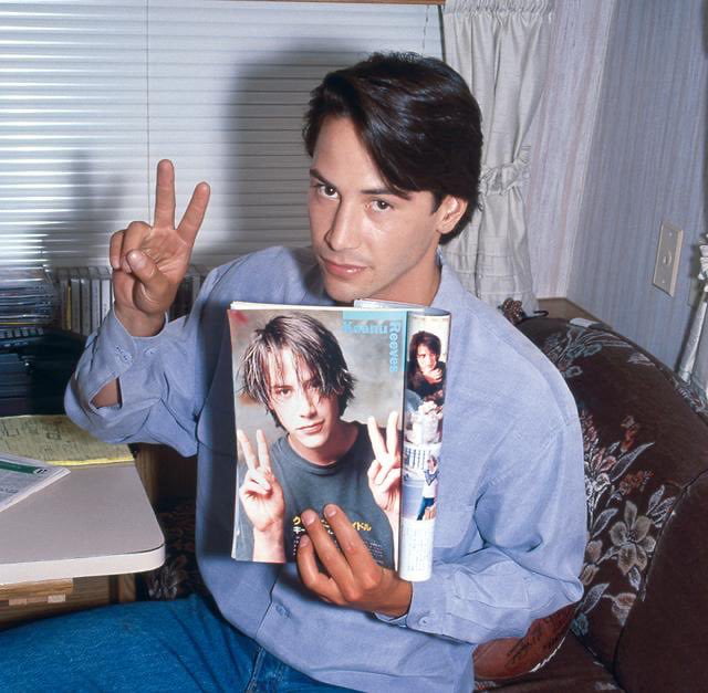 Keanu Reeves's, 1990s. - 9GAG