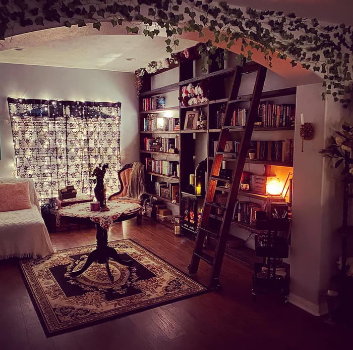 Cozy nook reading room - 9GAG