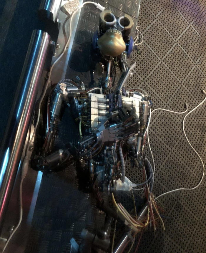 Disney’s abandoned Alien Encounter animatronic - 9GAG