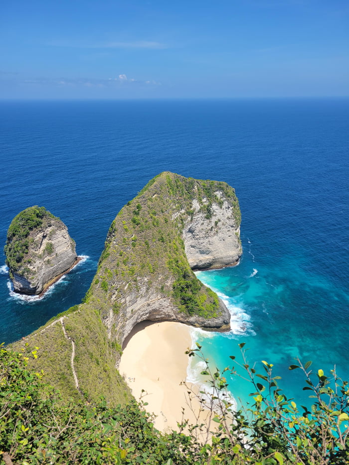 Nusa Penida, Indonesia. OC 3024x4032 - 9GAG