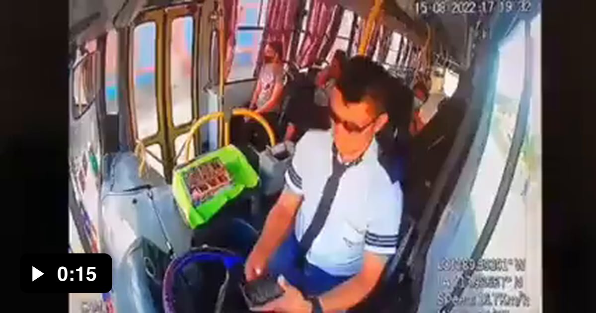 Bus driver causes crash due to phone use - 9GAG