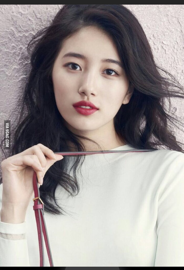 Suzy (korean I think) - 9GAG