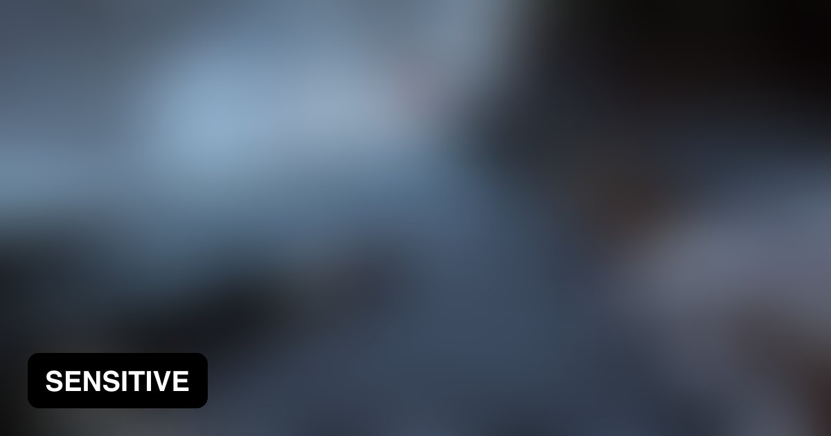 I'm a snake, I'm a slithery slithery snake. - 9GAG