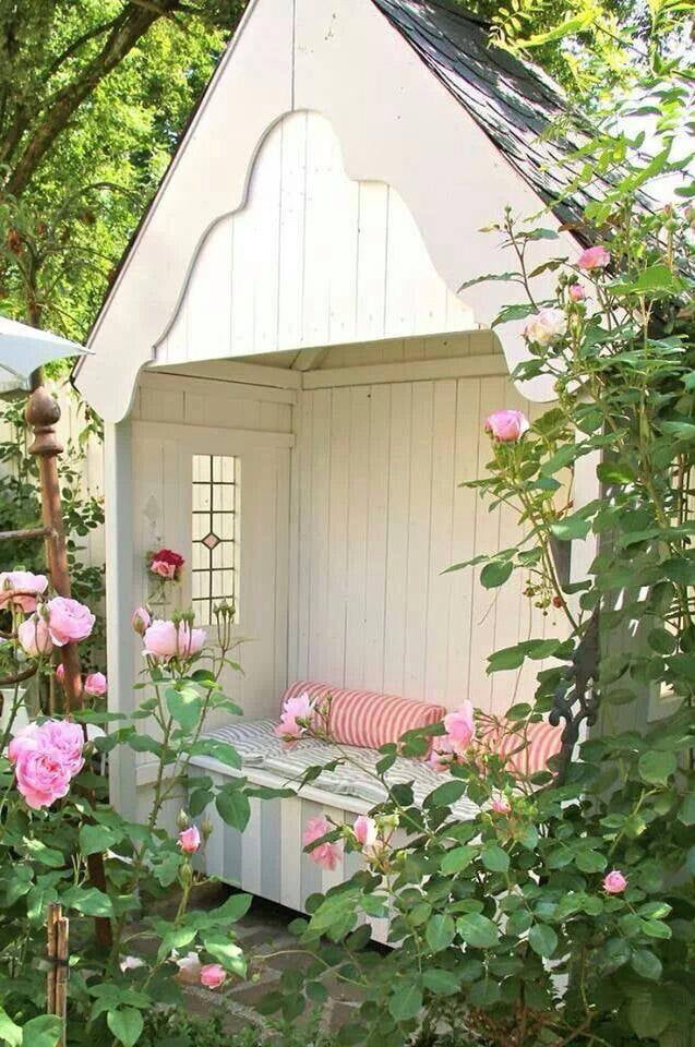 Cozy Garden Nook - 9GAG