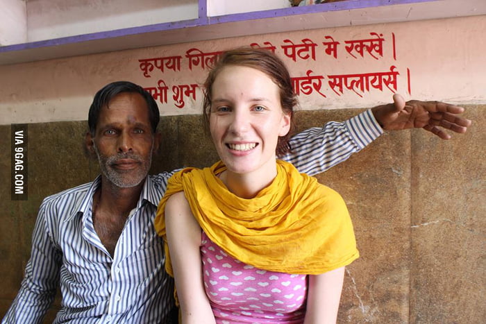 Epic hover hand - 9GAG