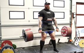 After 4 years, Thor, aka The Mountain broke the deadlift world record ...