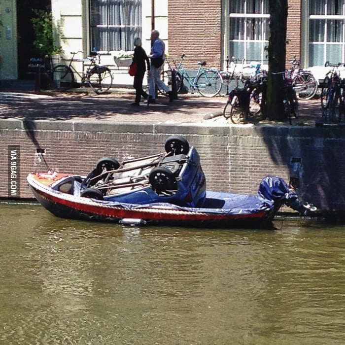 What would you call this? Luckily unlucky? Unluckily lucky? - 9GAG