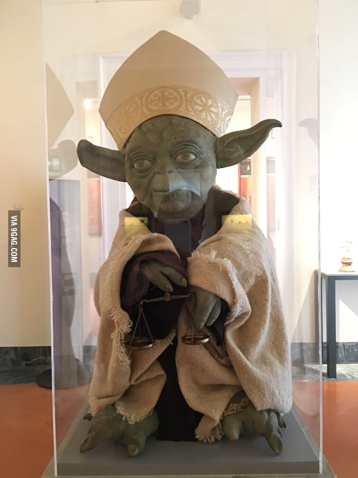 Yoda The Pope - 9GAG