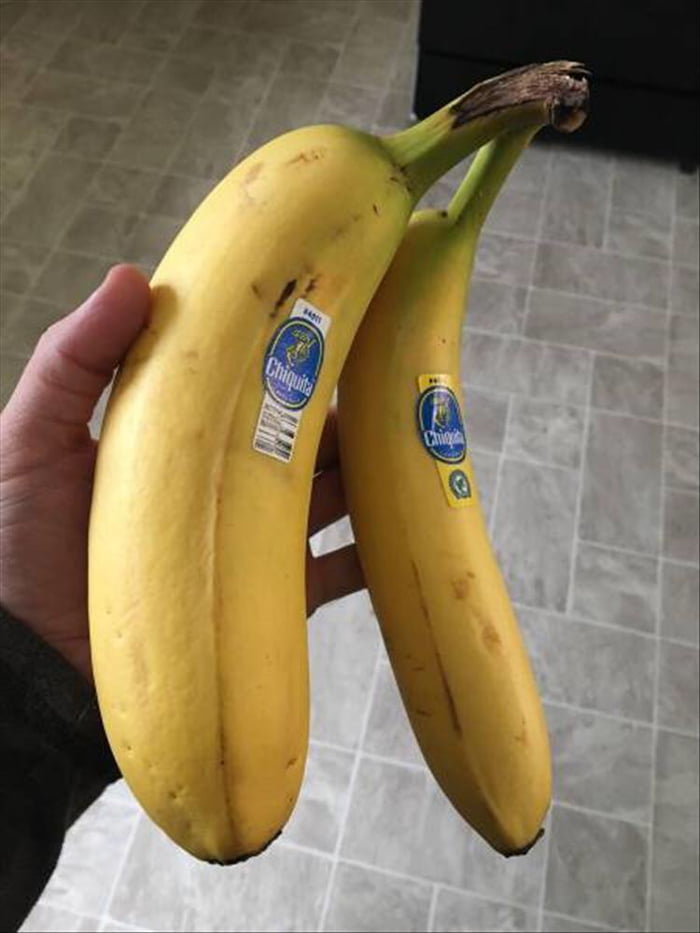 A massive banana - 9GAG