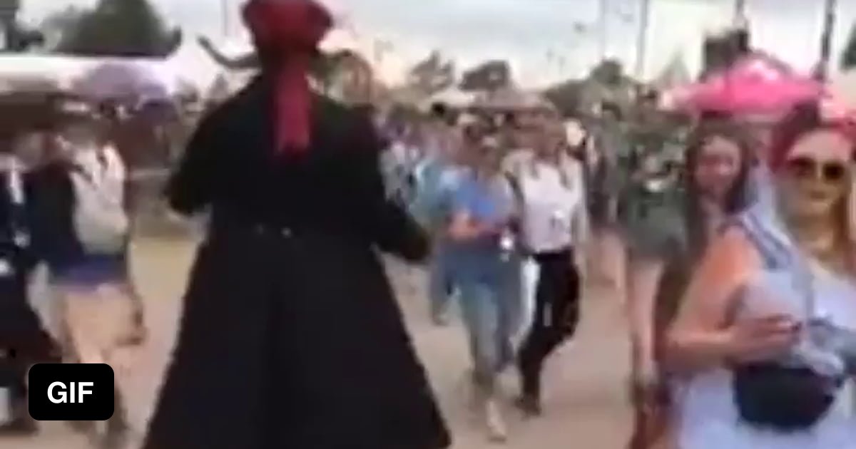 I wanna ride the magic carpet - 9GAG