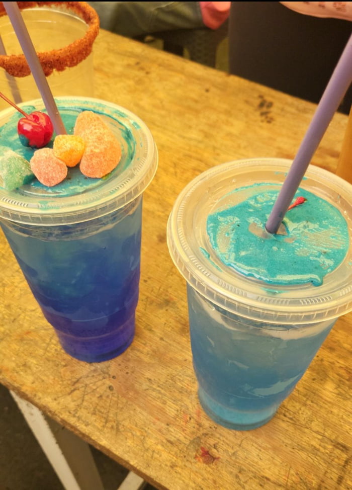 Azulito, a classic Tepito drink, just in CDMX 😂🤟🤟🤟🤟🇲🇽🇲🇽🇲🇽🇲🇽🇲🇽 - 9GAG