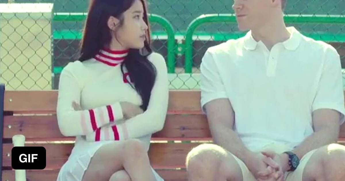 IU plays tennis - 9GAG