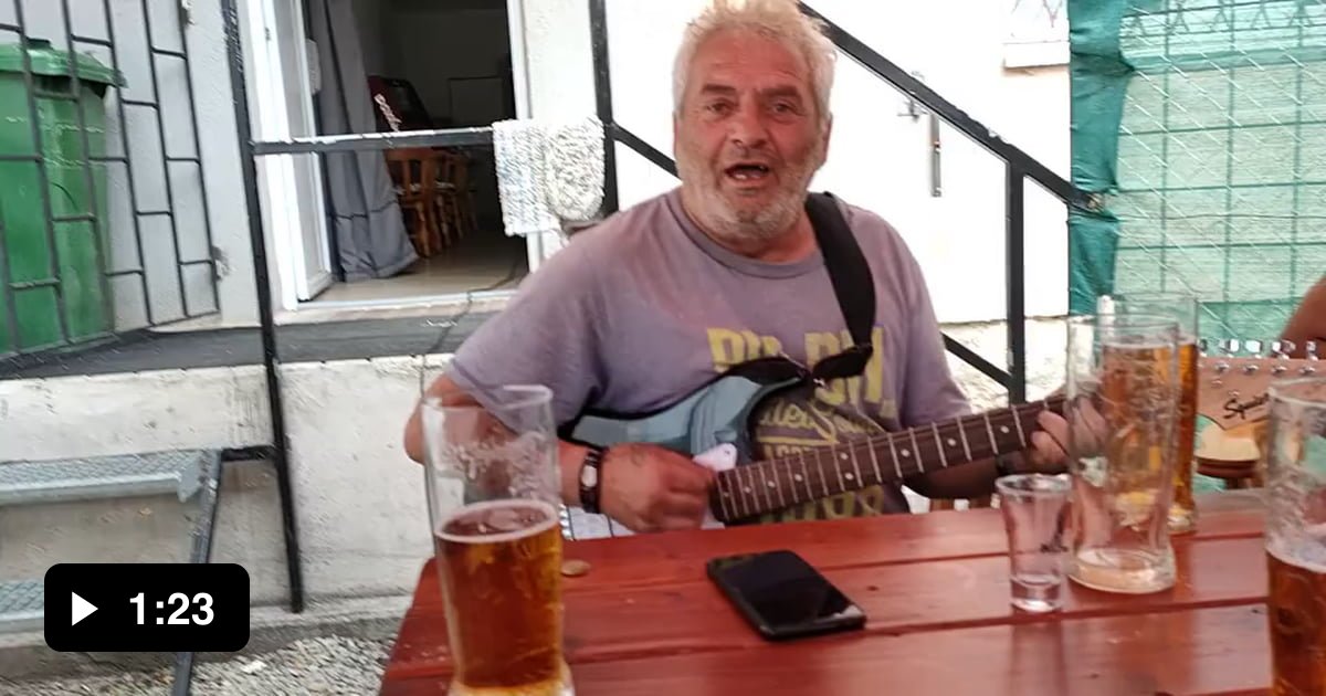 Guest in my pub today - El Risitas 2.0 - 9GAG