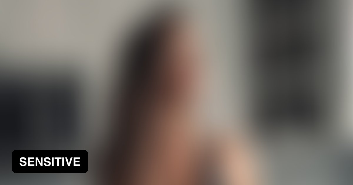 Pretty and fit. - 9GAG