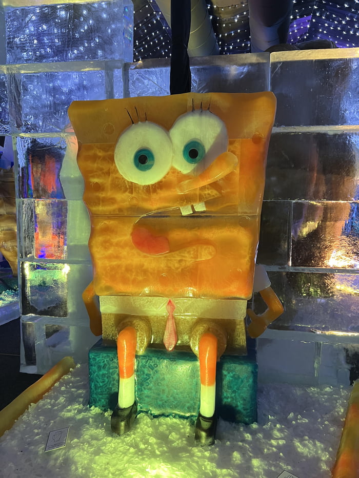 This SpongeBob ice sculpture - 9GAG