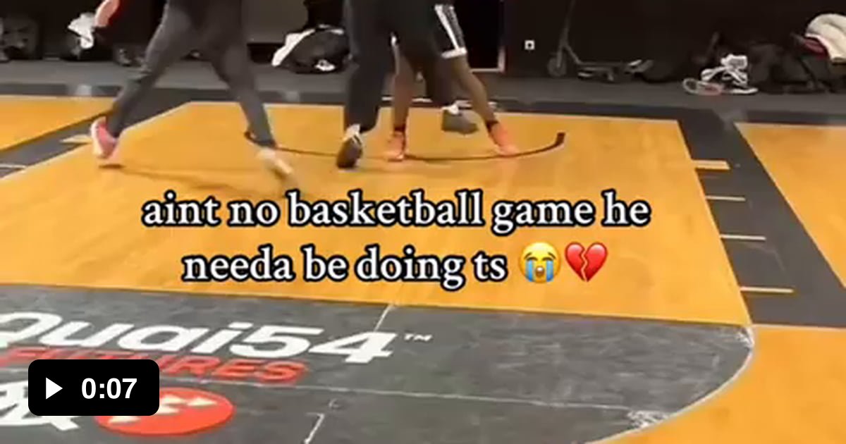 Tf is bro doing?? - 9GAG