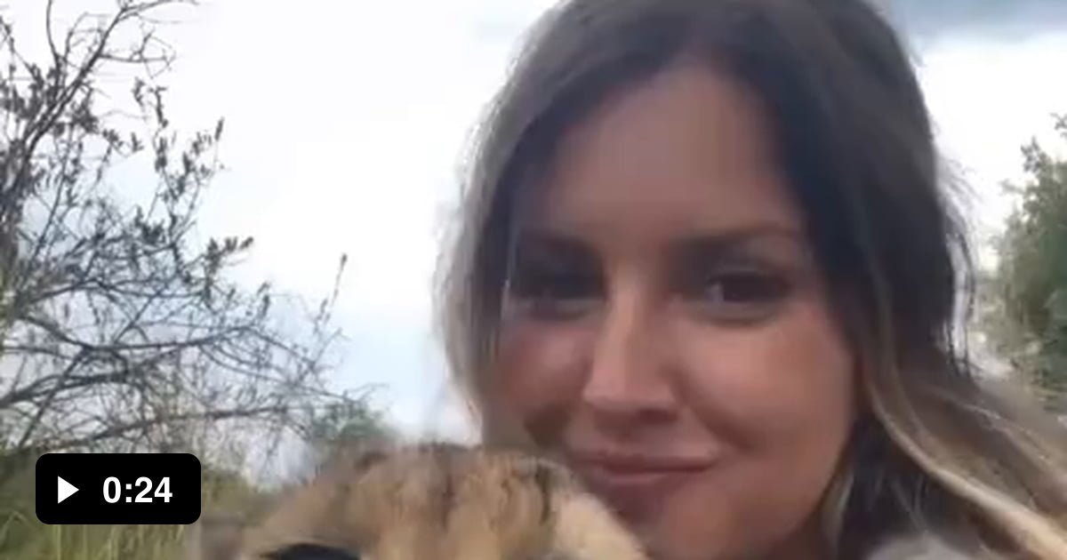 She has a nice kitty! - 9GAG