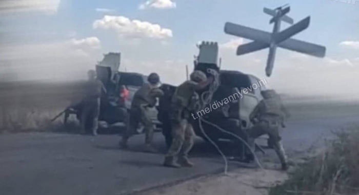 Milliseconds before … unreal - 9GAG