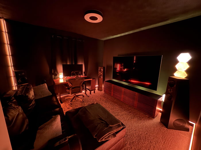 Gaming and Theater room - 9GAG