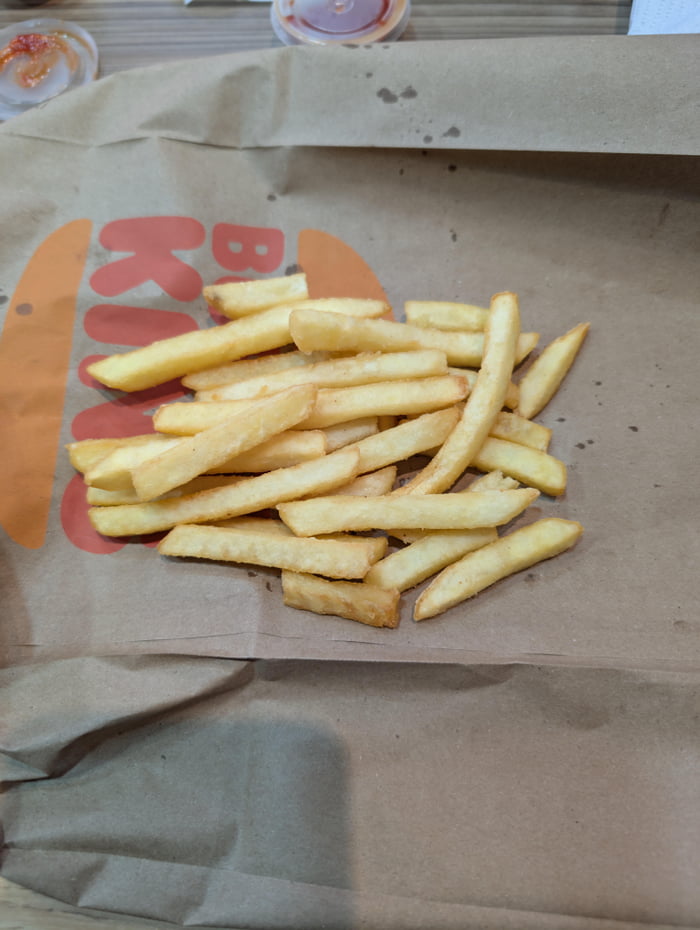 XL fries at Burger King - 9GAG