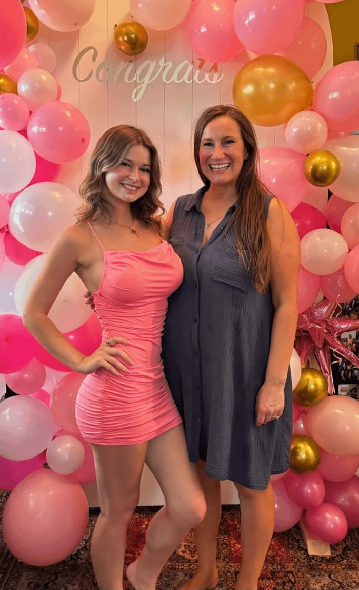 Tight pink daughter - 9GAG