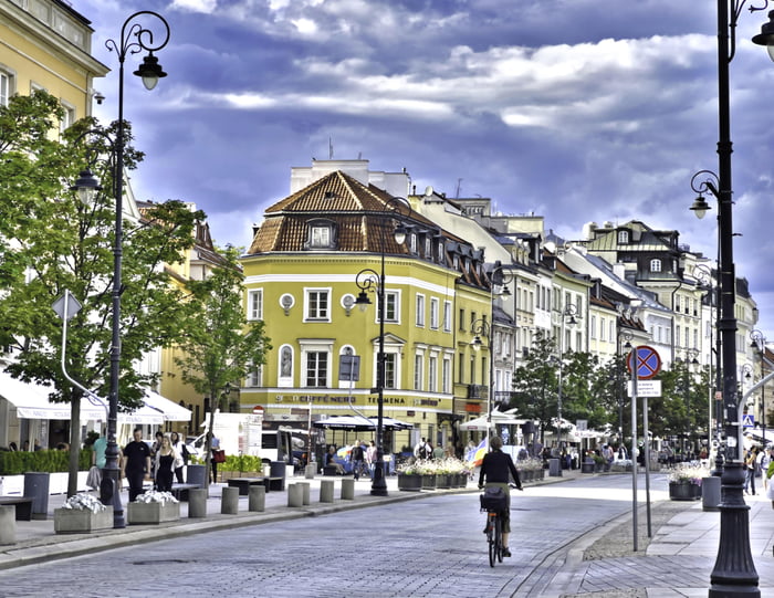 Old Town Warsaw - 9GAG