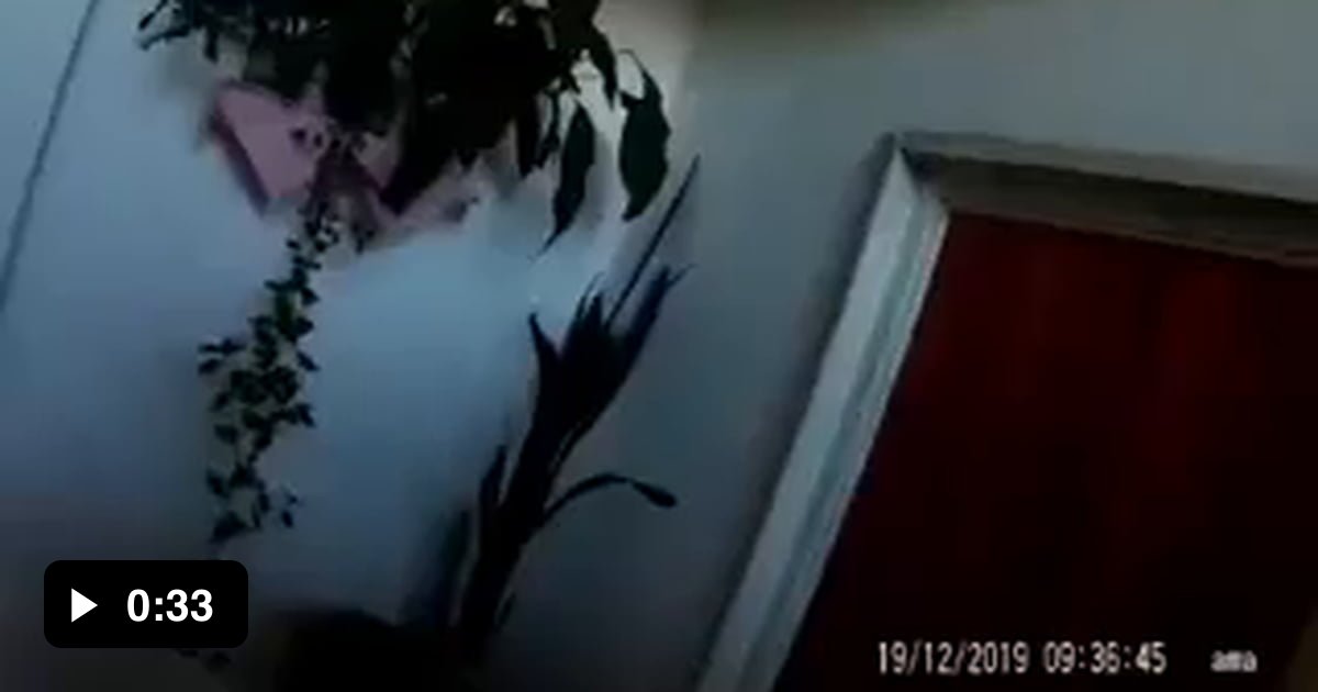 La usa bate cineva.....hai te rog deschiiiiideee - 9GAG