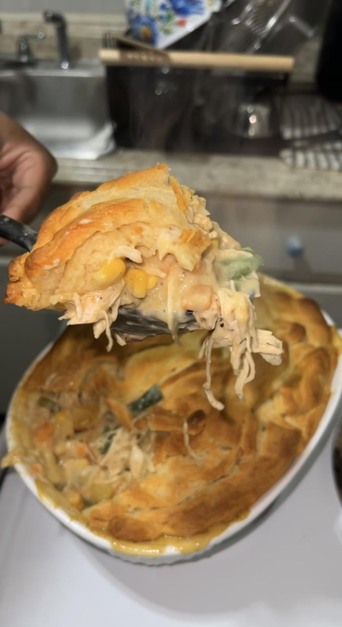 Homemade Chicken Pot Pie - 9GAG