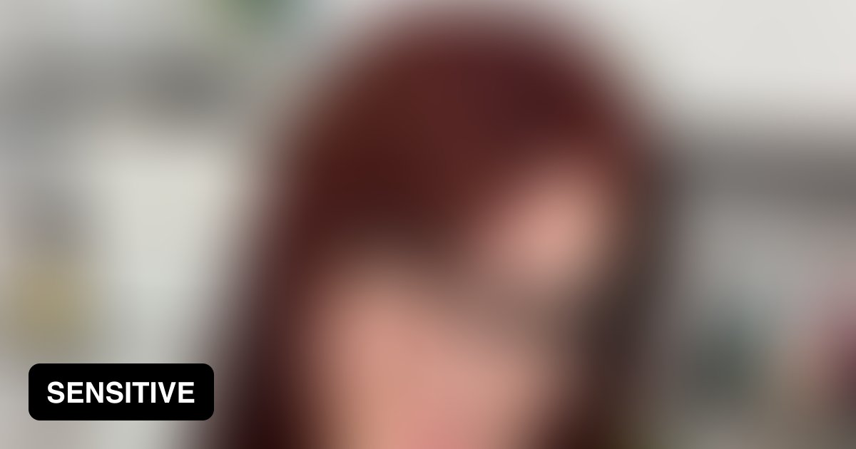 Your stepsister sends you this accidentally..how do you respond? - 9GAG