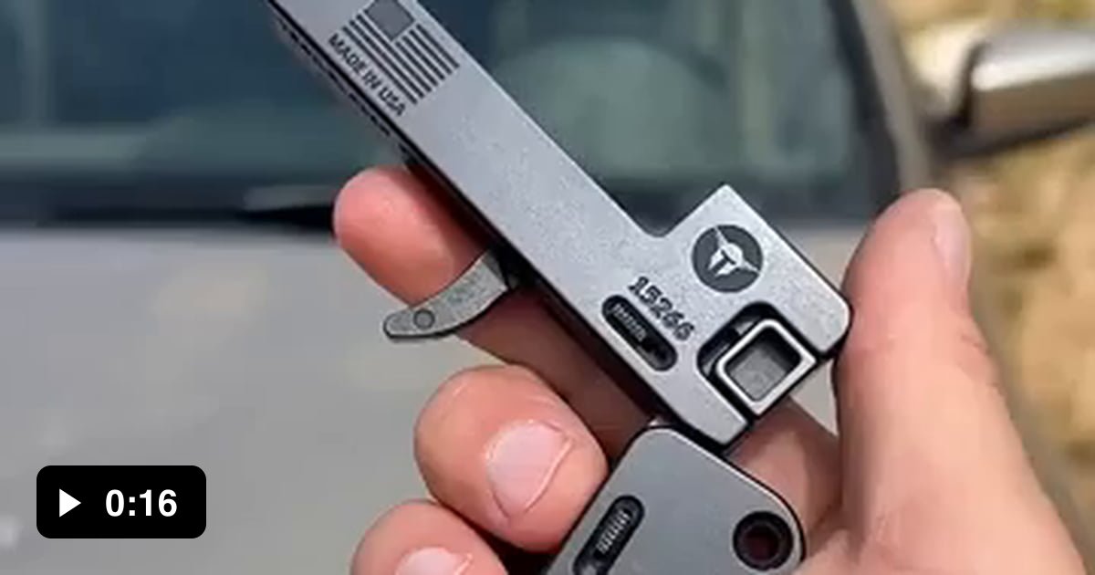 A gun that can can be folded into a size of a credit card - 9GAG