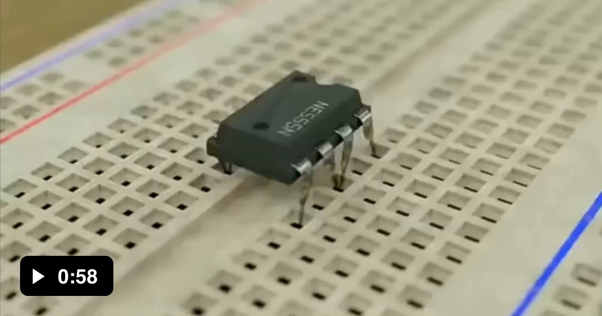 Computer chip walking to Stayin Alive - 9GAG