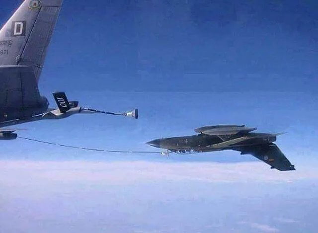 "Come on, Mav, do some of that pilot shit." - 9GAG