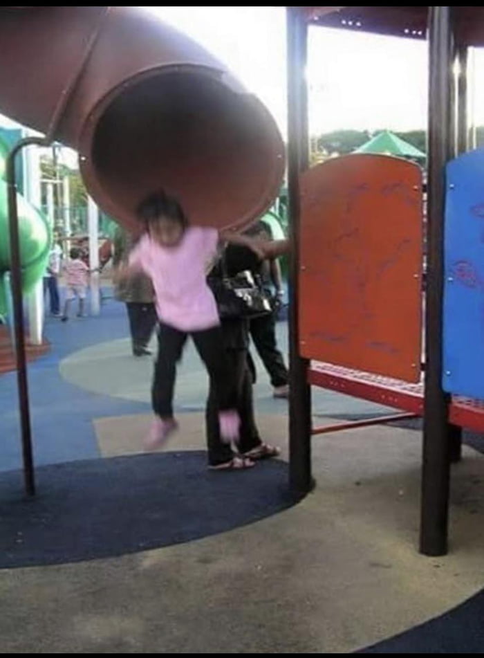 You get to break your legs after riding this slide - 9GAG