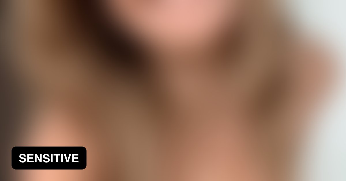 Sienna Raine Schmidt - 9GAG