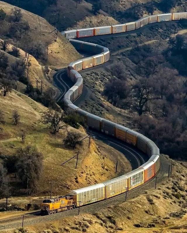 A very long train - 9GAG