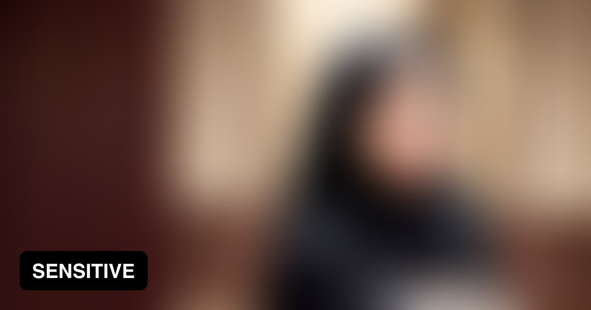 Showing only essentials! - 9GAG