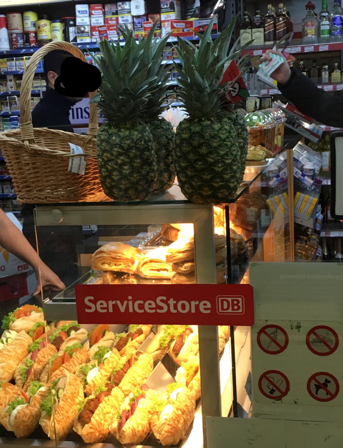 "A sandwich, the newspaper and a f**king PINEAPPLE. Please." - 9GAG
