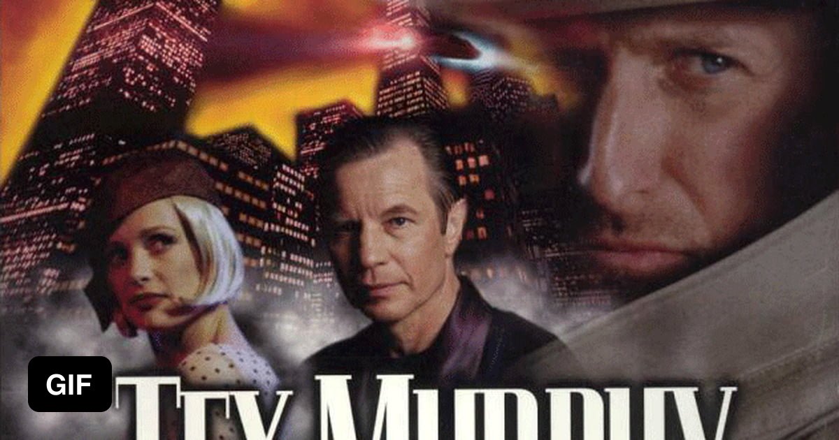 The First Game on DVD-ROM had a blinking LED on it's box - 9GAG