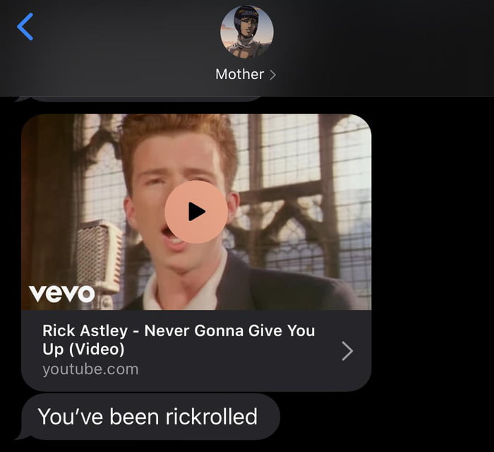 She a little confused but she got the spirit - 9GAG