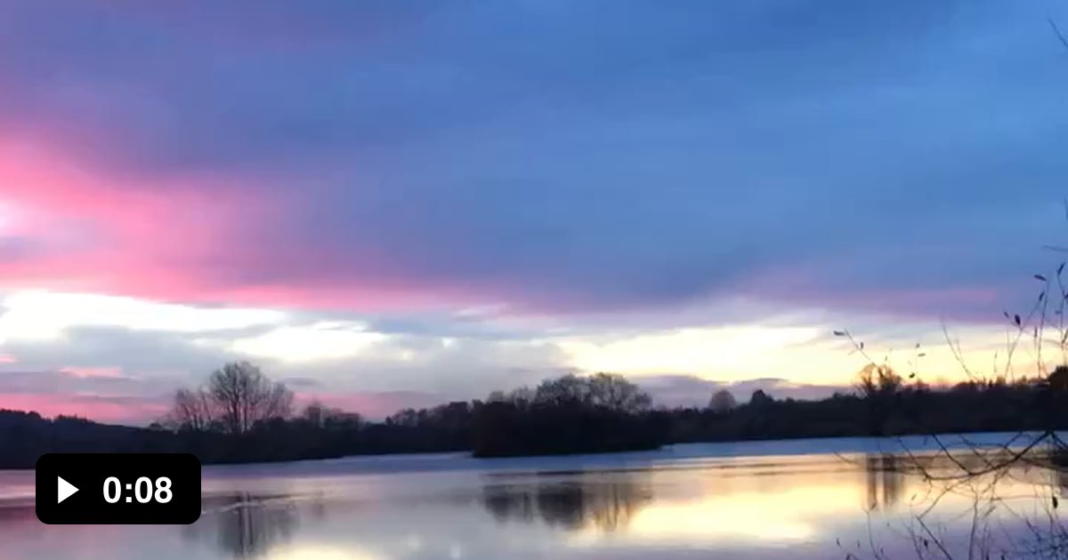 A raw sunset. Without filter.. - 9GAG