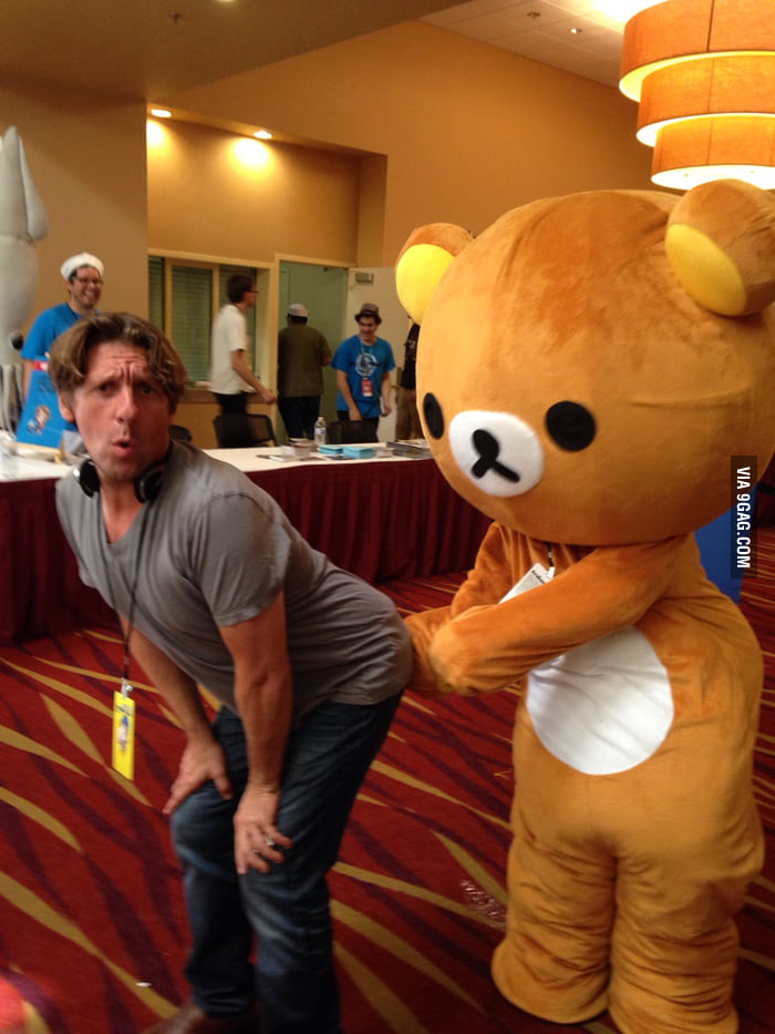 This is em-bear-assing. - 9GAG