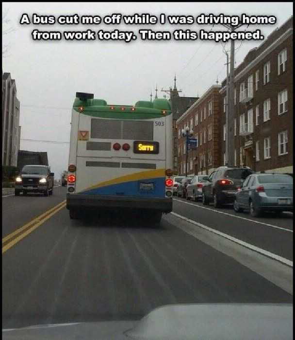 Canadian bus - 9GAG