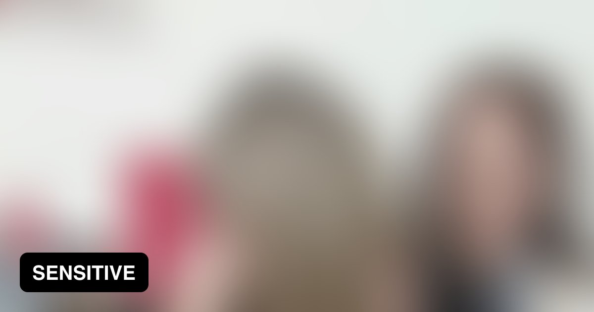 Petra Avoravok / Timea Bella - 9GAG