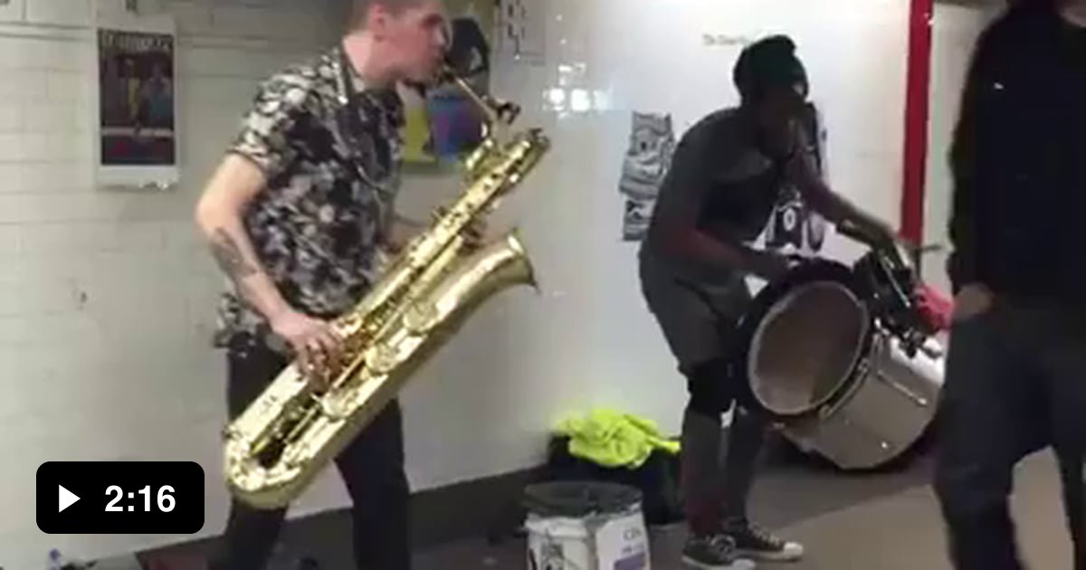 These street performers are top notch! - 9GAG